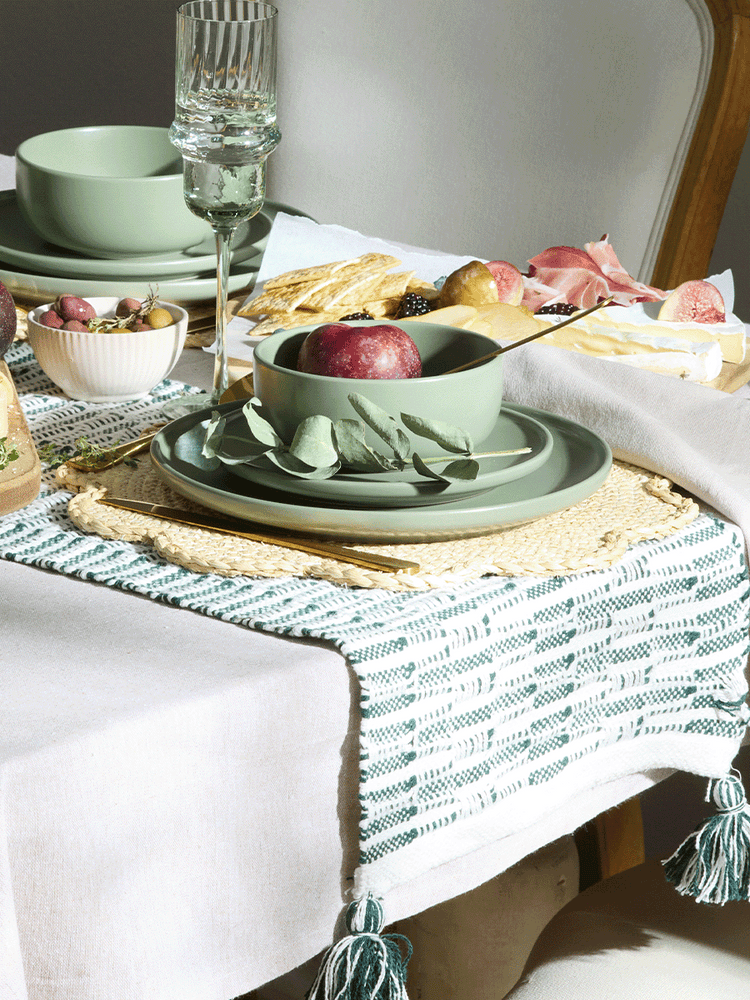 Stoneware Side Plate Black - Dinnerware | PEP